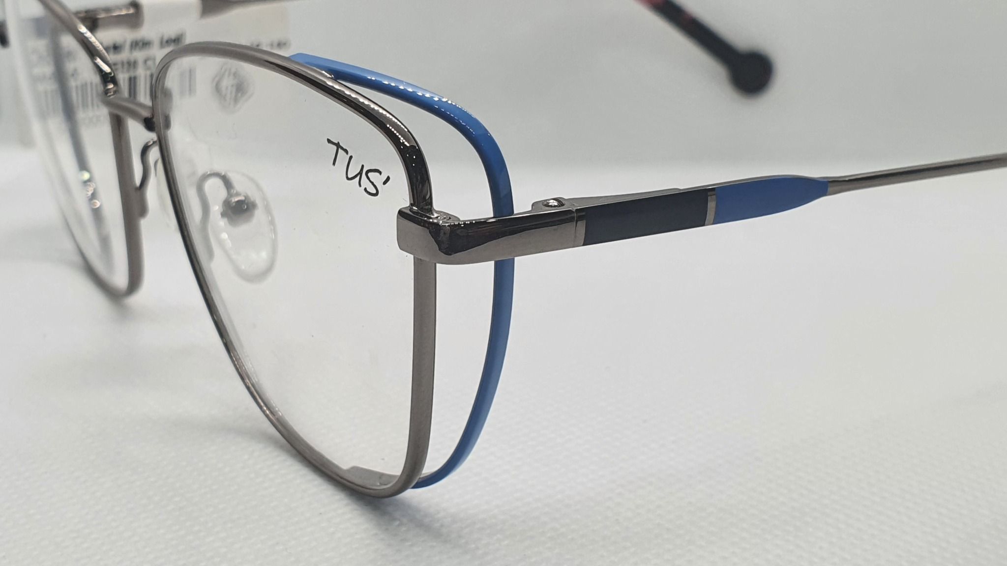 Gọng Xi Tus 138 _Metal Frames – DŨNG HIỂN 6HF EYEWEAR