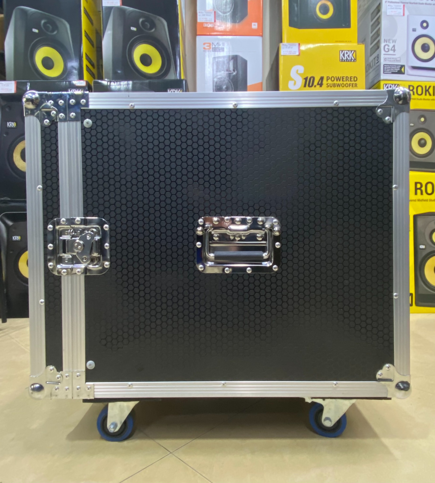 Tủ thiết bị 12U KTV – nhacvietdts