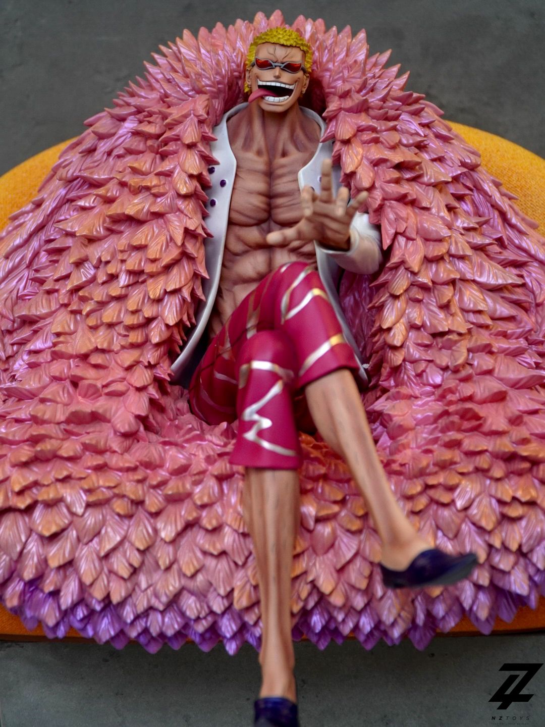 Doflamingo - One Piece - Brain Hole Studio – NZ Toys