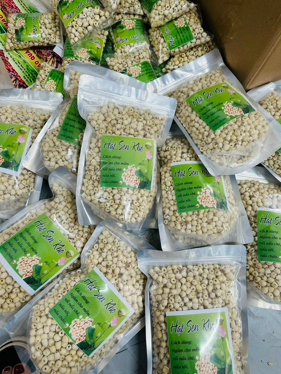 500g- 1kg Hạt sen khô Hưng Yên – Thảo Dược 2B