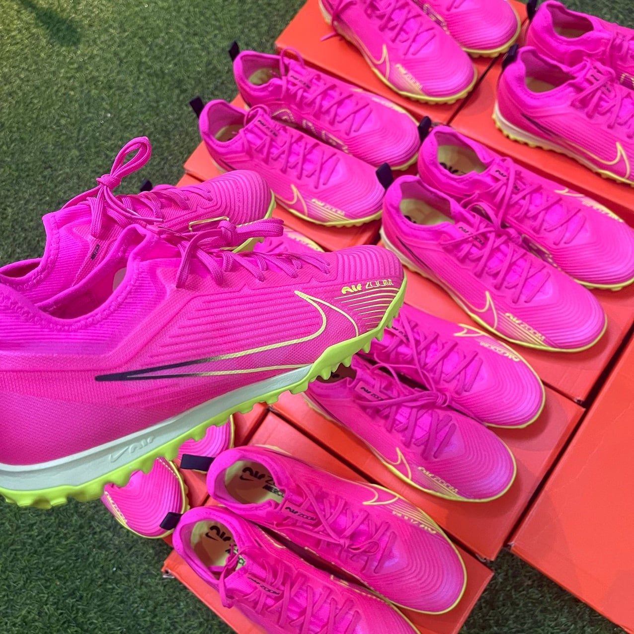 DJ5605 605 - Nike Zoom Mercurial Vapor 15 Pro TF – INTERSOCCERVN