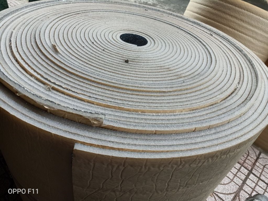 Xốp cách nhiệt và chống ồn 1 mặt keo 5mm/ 10mm/ 15mm/ 20mm/ 25mm/30mm