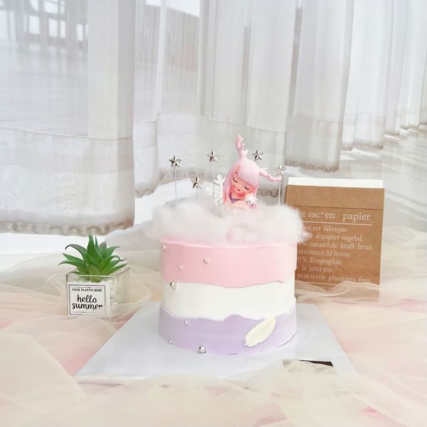 BLOOM CAKE