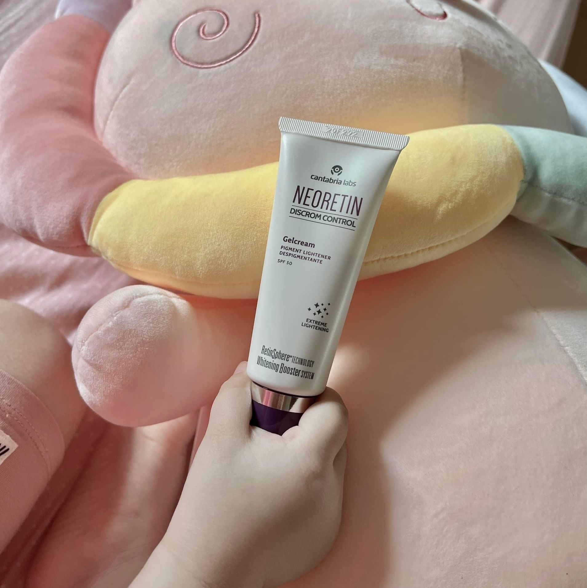 KEM CHỐNG NẮNG CANTABRIA LABS NEORETIN DISCROM CONTROL SPF50 40ML ...