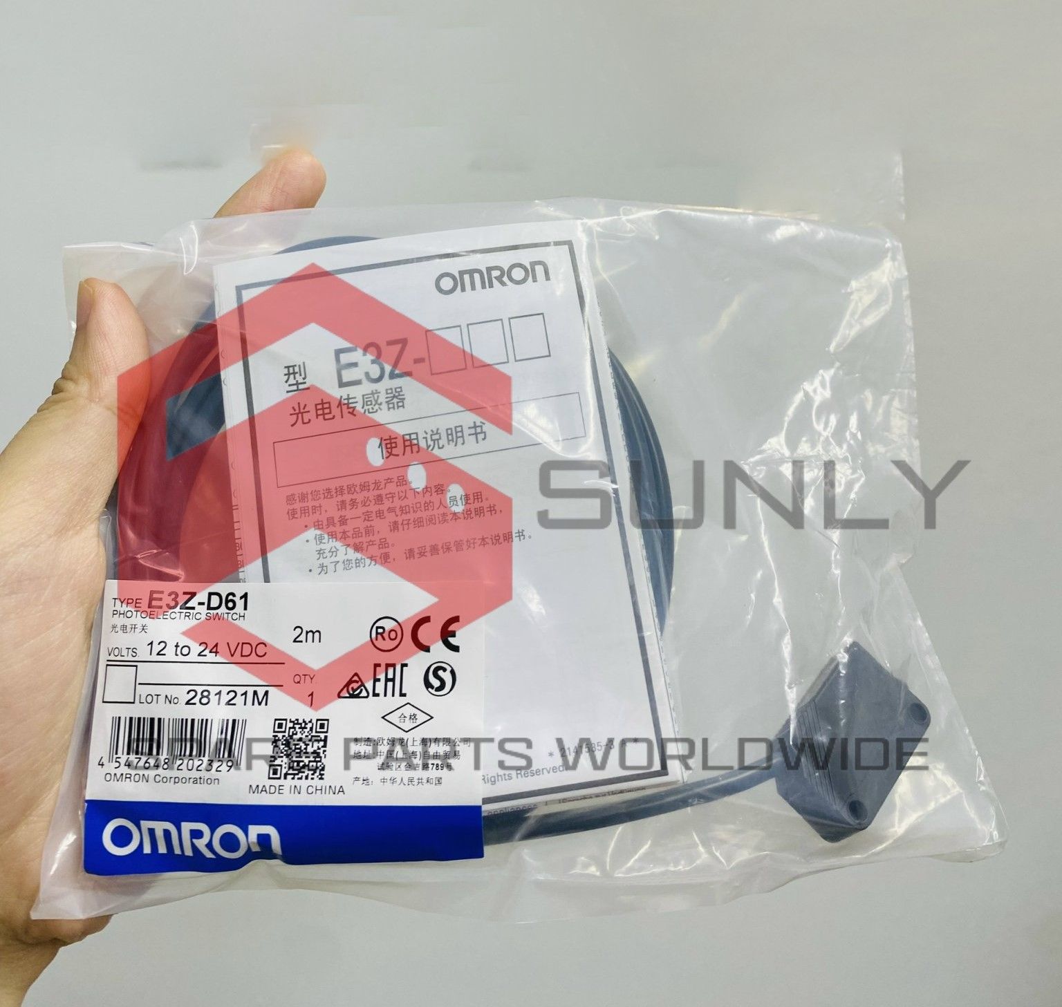 E3Z-D61 | Cảm biến quang OMRON – SUNLY INDUSTRY