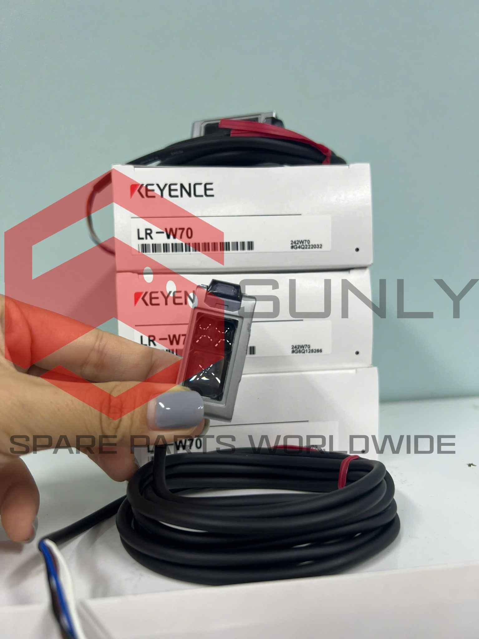 LR-W70 | Cảm biến quang điện KEYENCE LR-W70 – SUNLY INDUSTRY