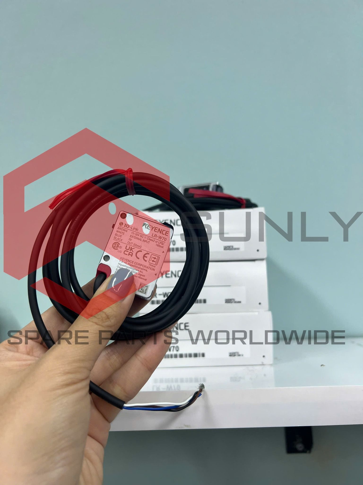 LR-W70 | Cảm biến quang điện KEYENCE LR-W70 – SUNLY INDUSTRY