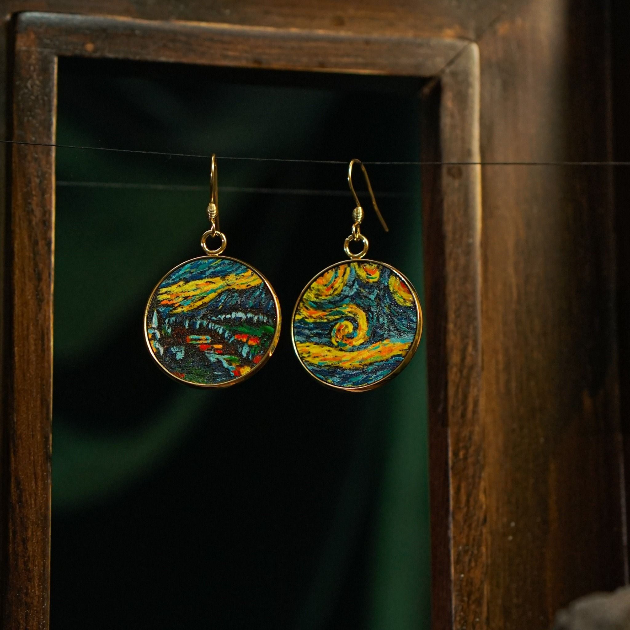 Bông Tai Starry Night – Đỏ Art