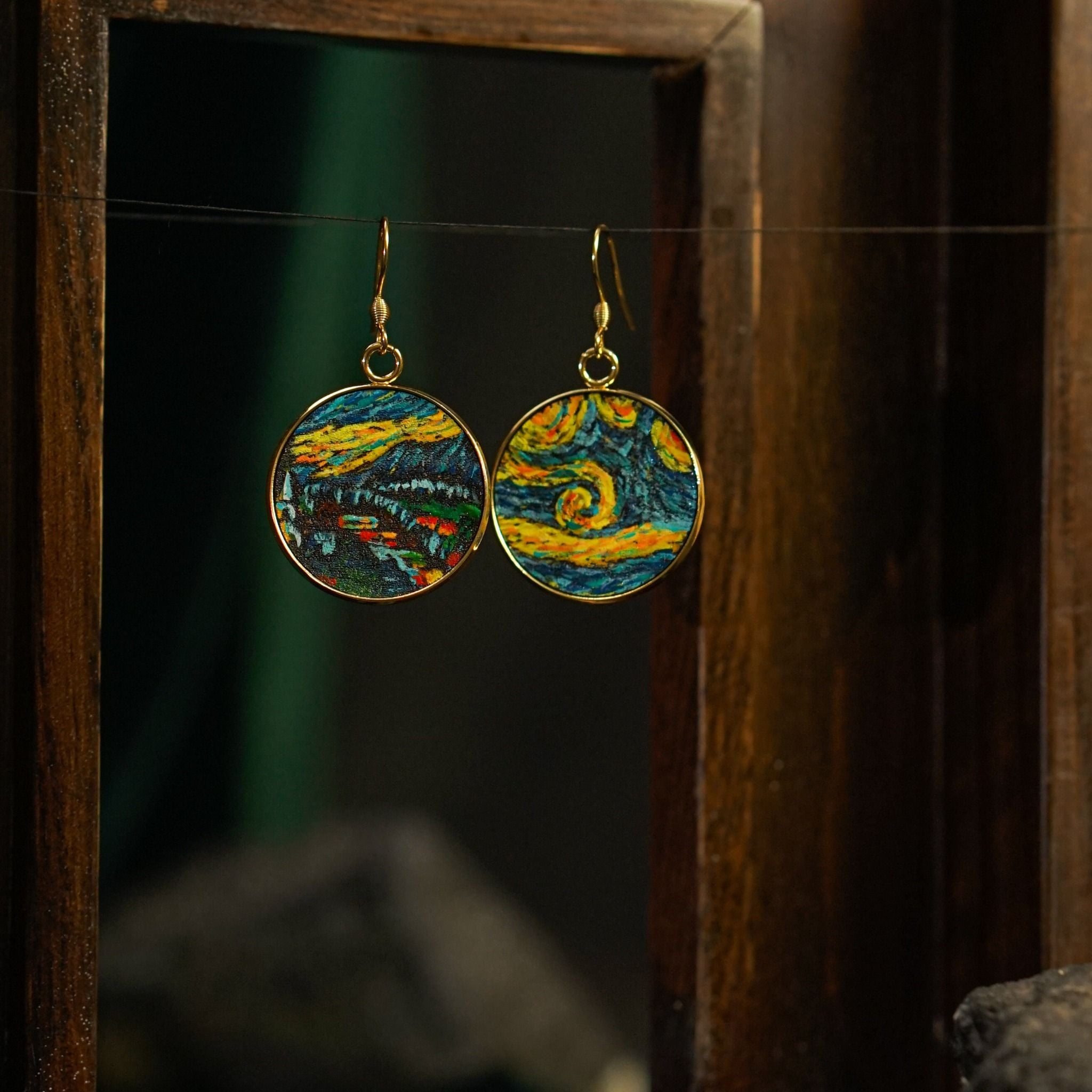 Bông Tai Starry Night – Đỏ Art