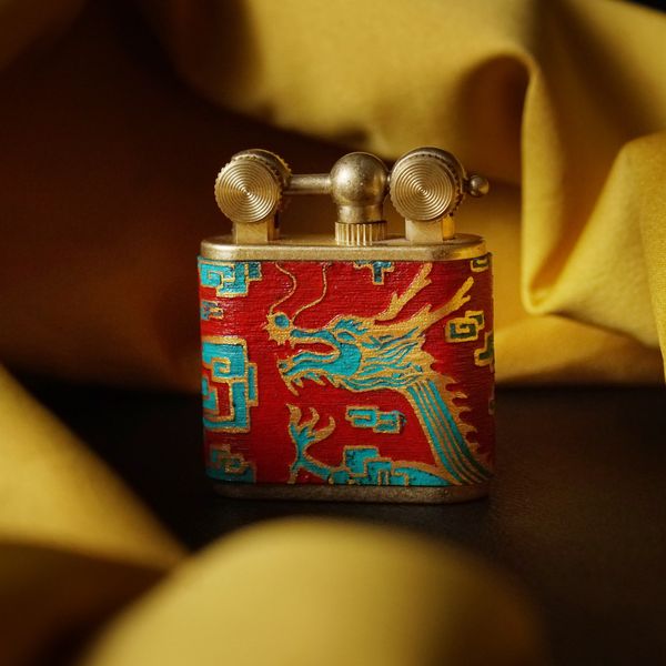 BẬT LỬA LONG – Đỏ Art