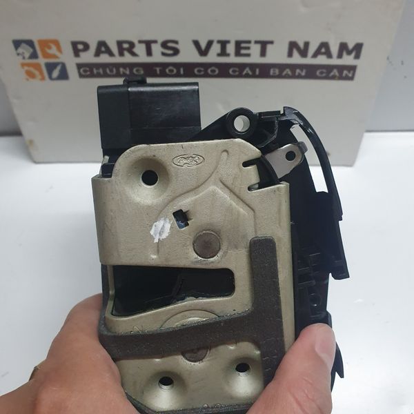 Cơ cấu ổ khóa cửa trước Ford Ranger 2015 xịn LH AB39-A21813-BB – Parts ...