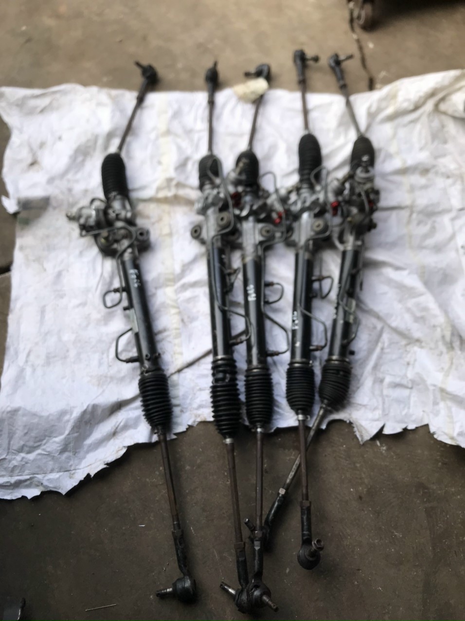 Thước lái trợ lực dầu Ford Laser & Mazda Premacy hàng tháo xe – Parts ...