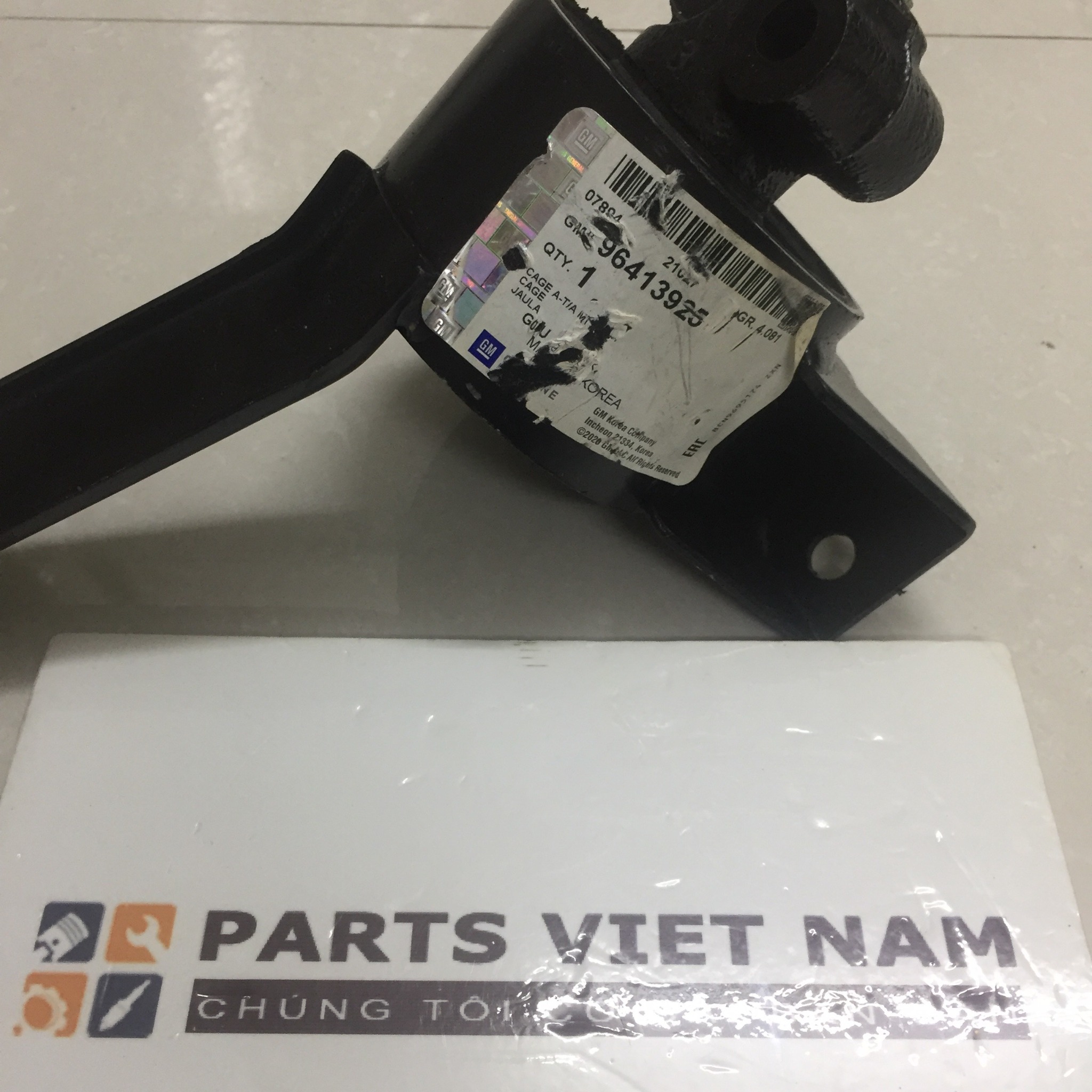 Chân hộp số Vivant GM 96413925 – Parts Viet Nam - Order Phụ Tùng Ô Tô ...