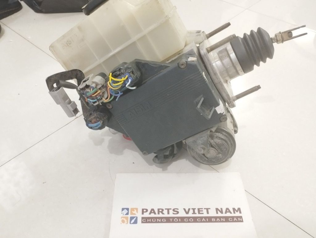 Cụm tổng phanh ABS Land Cruiser FZJ100, FZJ105 – Parts Viet Nam - Order ...