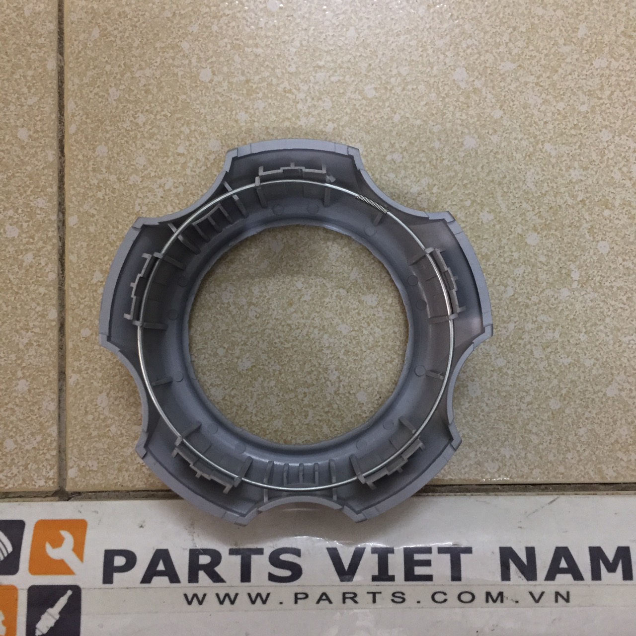 ỐP TRỤC LA ZĂNG TOYOTA LAND CRUISER – Parts Viet Nam - Order Phụ Tùng Ô ...