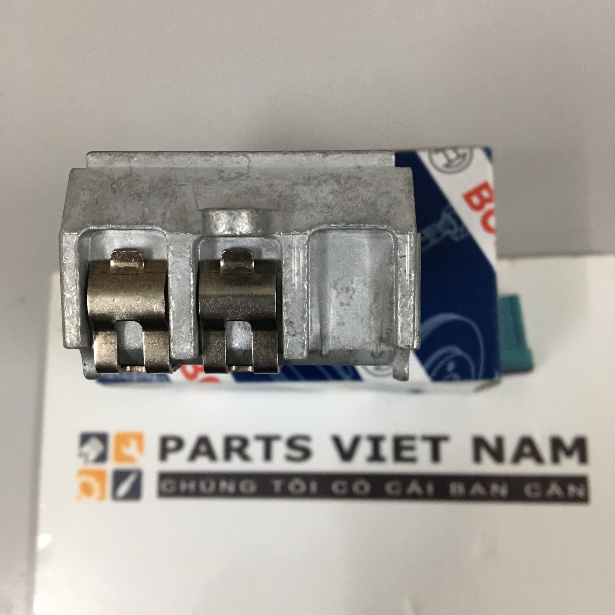 Trở quạt Mercedes E240 2005 A2308210251, 9140010471 Bosch – Parts Viet ...