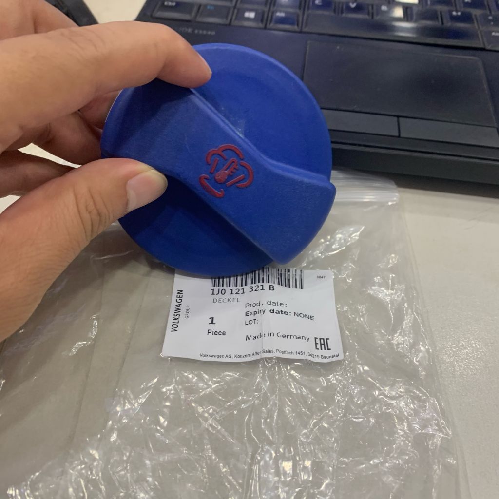 Nắp bình nước phụ Audi, Porsche, Volkswagen - Hàng OEM – Parts Viet Nam ...