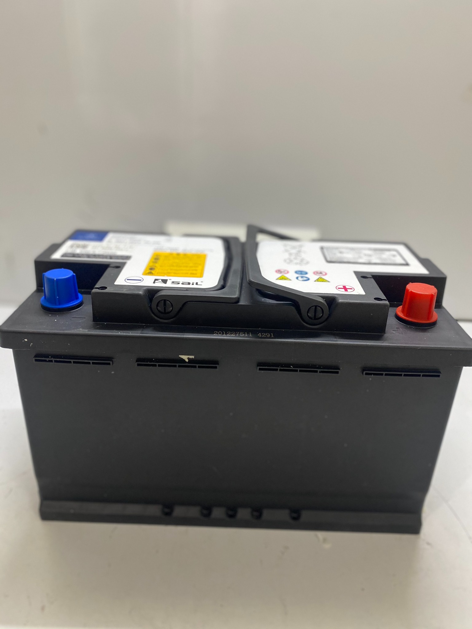 Bình điện Ắc Quy Mer E300 xịn A0019827408, A 0 019 827 408 – Parts Viet ...