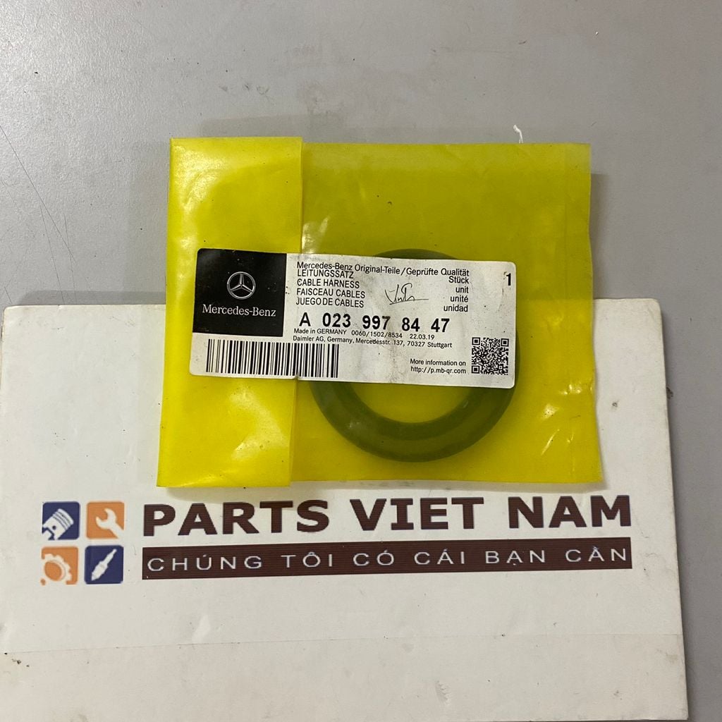 Phớt đầu trục cơ Mercedes E280 E240 xịn A0239978447 – Parts Viet Nam ...