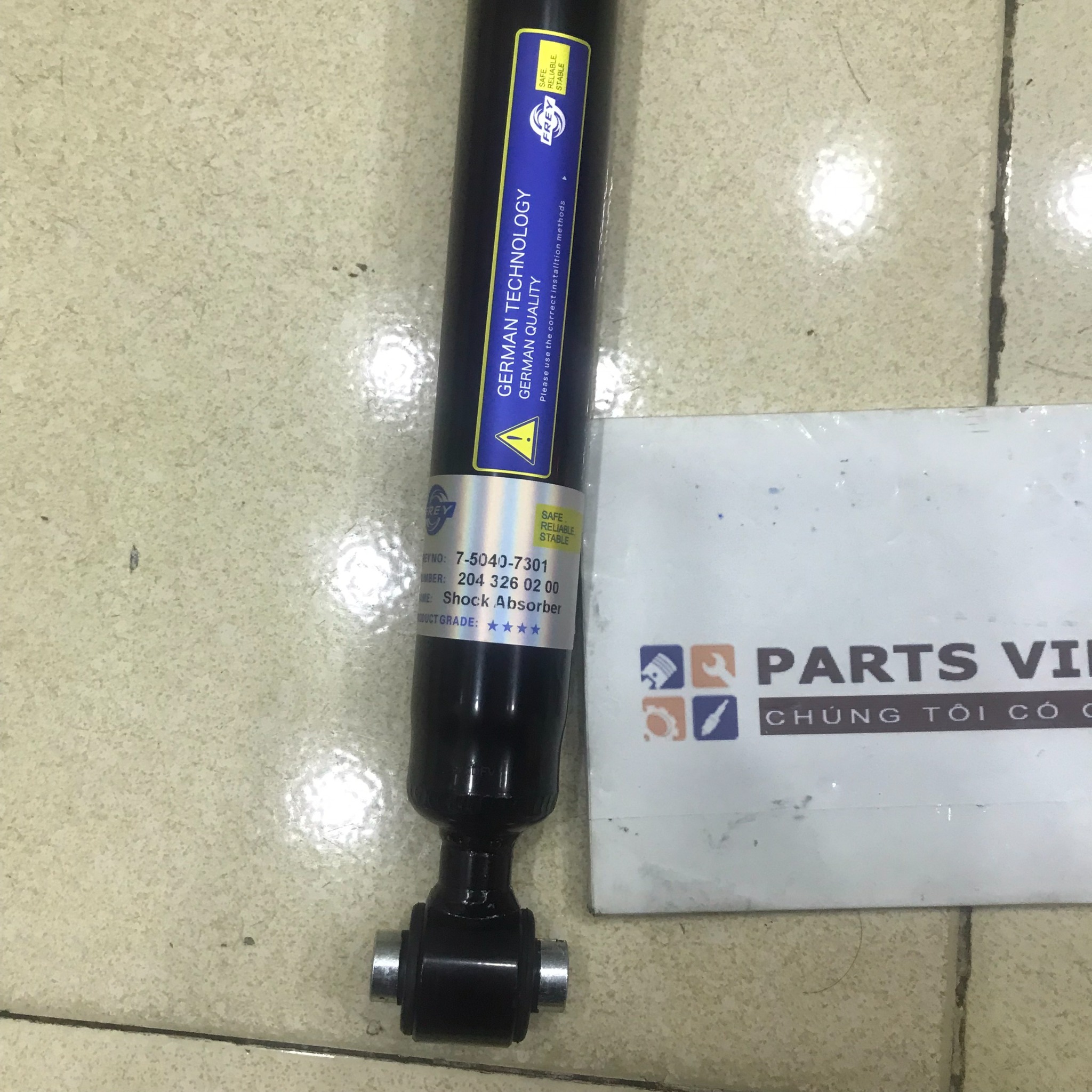 Giảm xóc sau Mercedes W204 C200 C250, C300 C350 2008 - 2014 Frey A2043 ...