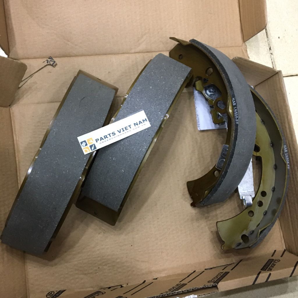 Má phanh sau Fortuner 2007 - 2015, Hilux 2007 - 2020 Cao cấp – Parts ...