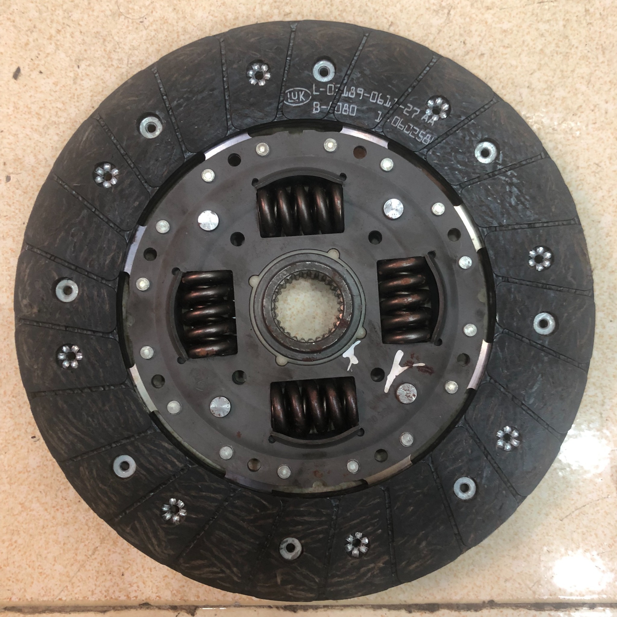 Lá côn Mercedes Sprinter 901 902 903 904 đời 2001 - 2006 Hàng Luk 324 ...