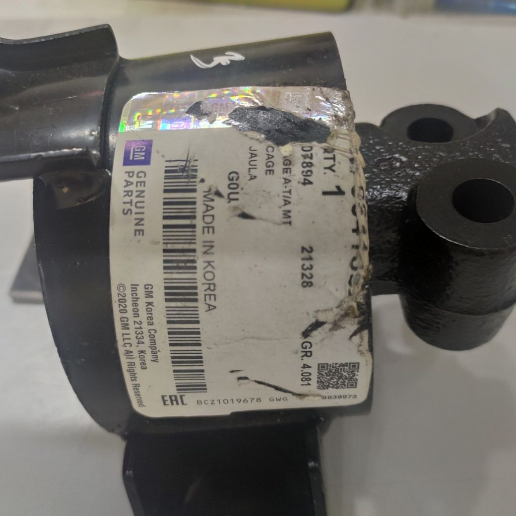 Chân treo hộp số Chevrolet Vivant xịn 96413925 – Parts Viet Nam - Order ...