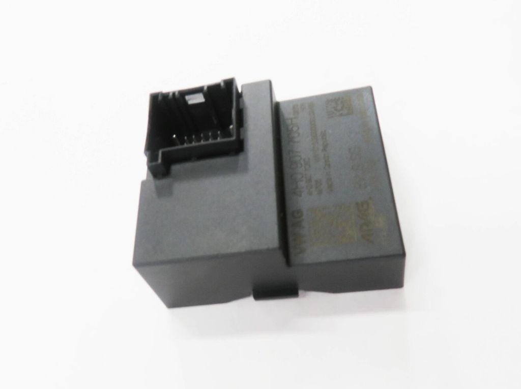 Mô-đun hoặc hộp điều khiển cột lái cho dòng xe Porsche Cayenne năm 201 ...