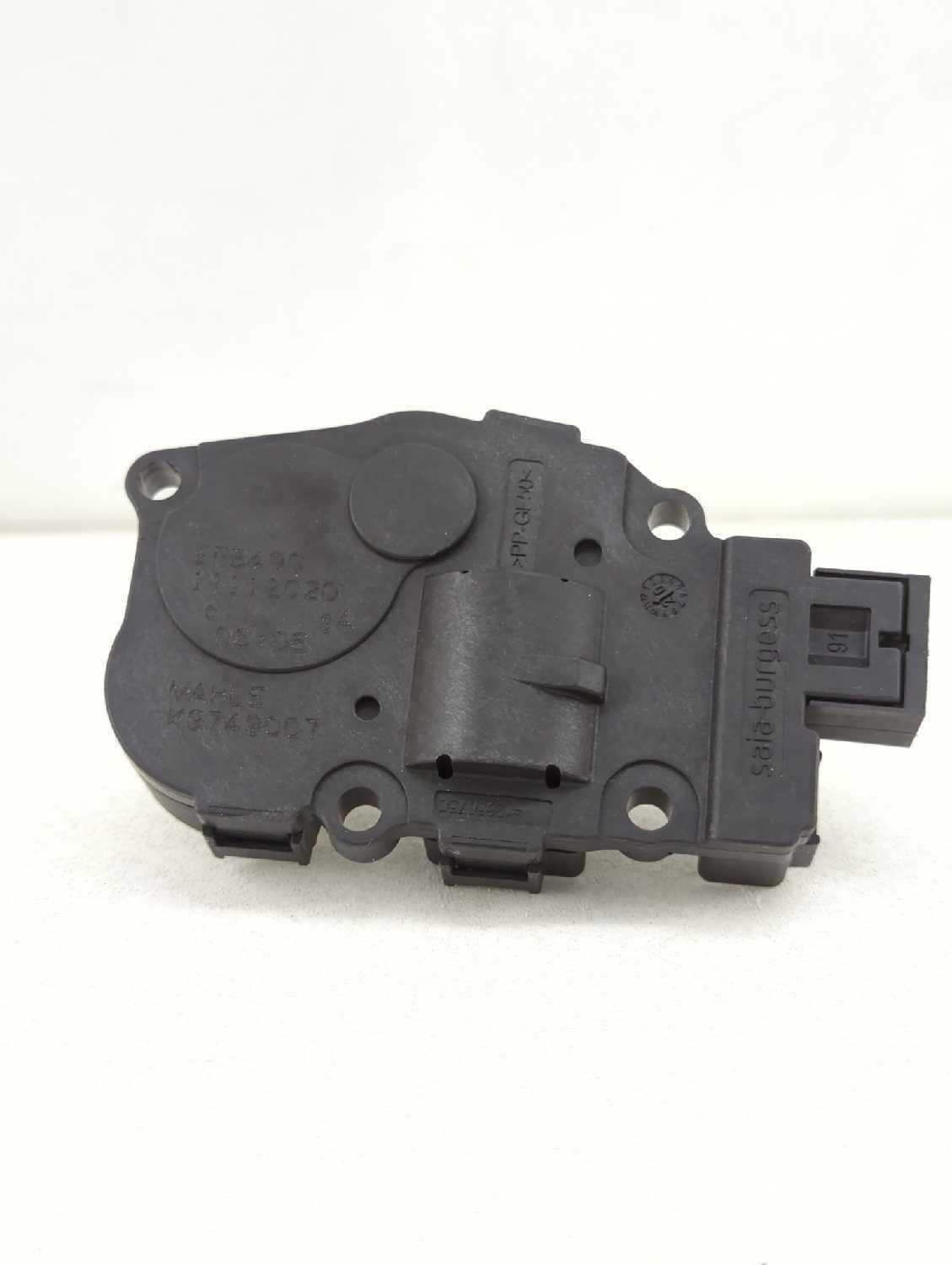 Mô tơ chia gió điều hòa Discovery Sport và Range Rover Evoque 2016 đến ...