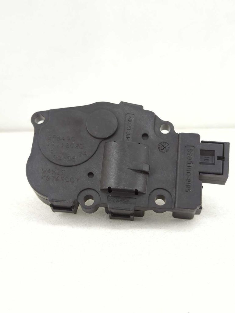 Mô tơ chia gió điều hòa Discovery Sport và Range Rover Evoque 2016 đến ...