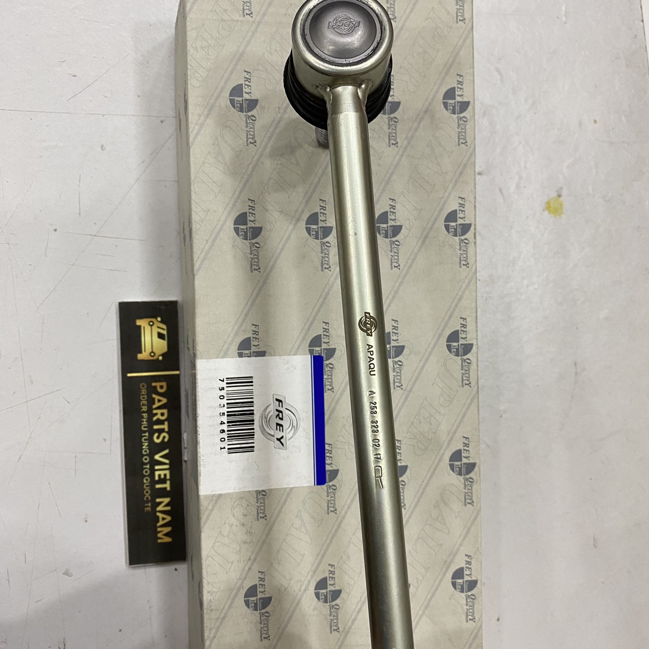 Rô tuyn cân bằng trước Mercedes W253 GLC 300, GLC 350, 2533230217, 25 ...