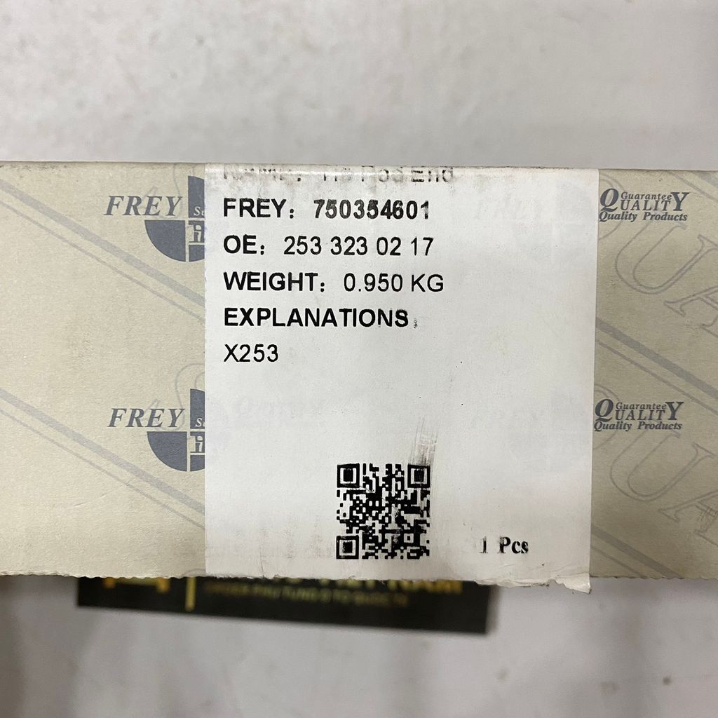 Rô tuyn cân bằng trước Mercedes W253 GLC 300, GLC 350, 2533230217, 25 ...