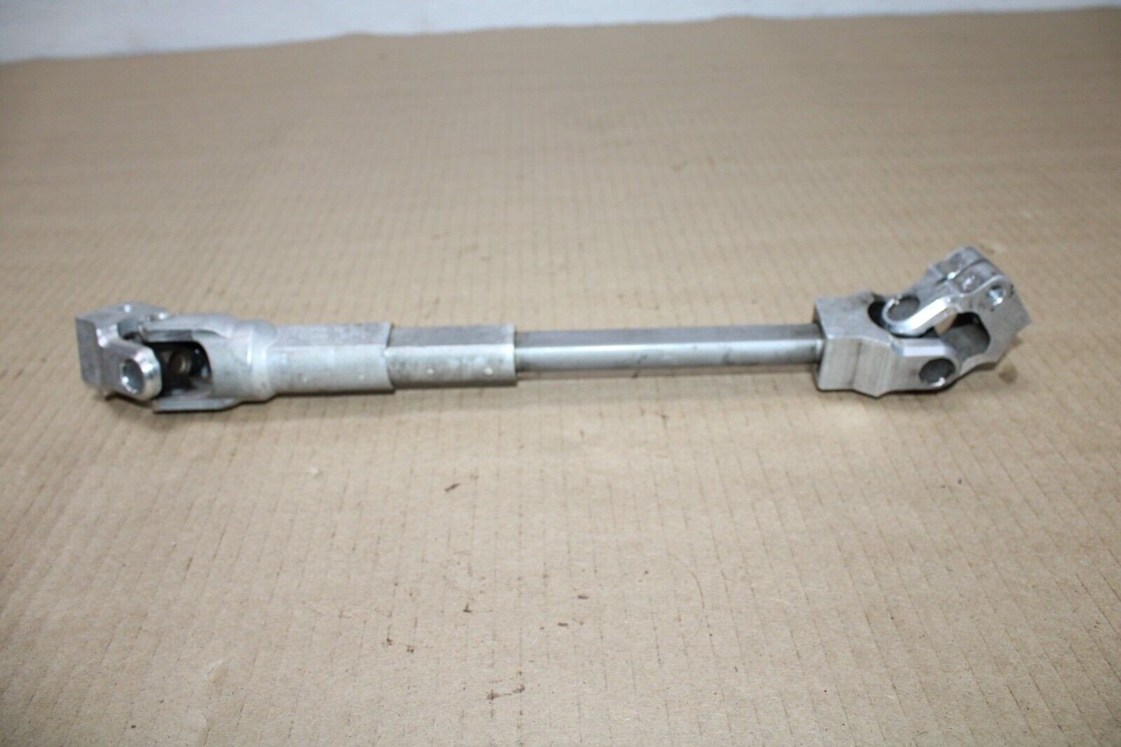 Khớp lái các đăng BMW E90, E91, E92 320i , 335i, 328i đời 2008 - 2012 ...