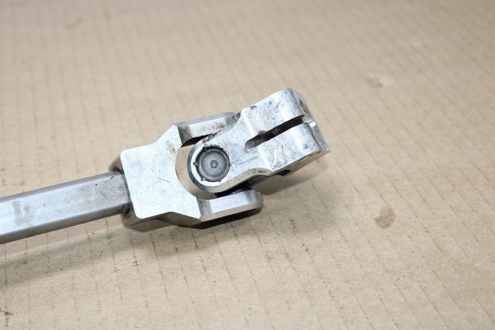 Khớp lái các đăng BMW E90, E91, E92 320i , 335i, 328i đời 2008 - 2012 ...