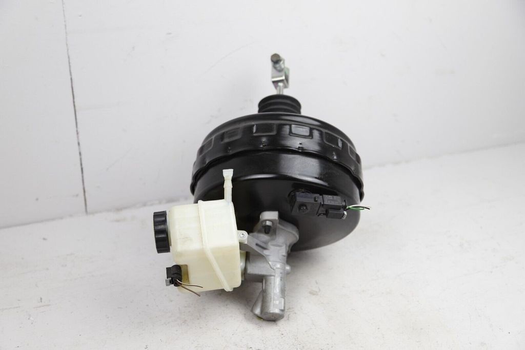 Bầu trợ lực phanh liền tổng phanh Mercedes W204 C250, C300, C350, W212 ...