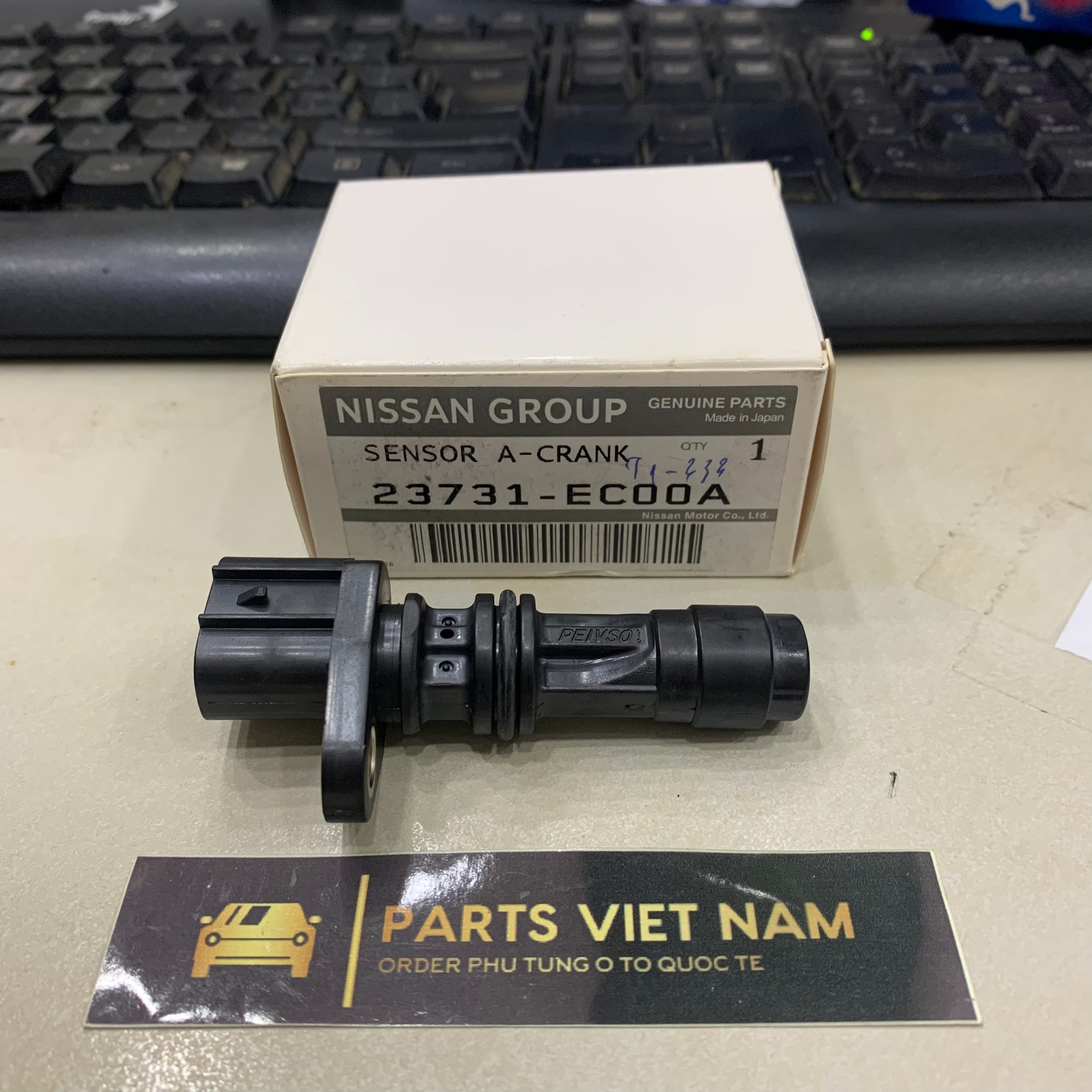 Cảm biến trục cơ, cảm biến trục cam Nissan Navara D40, D23 đời 2012-20 ...