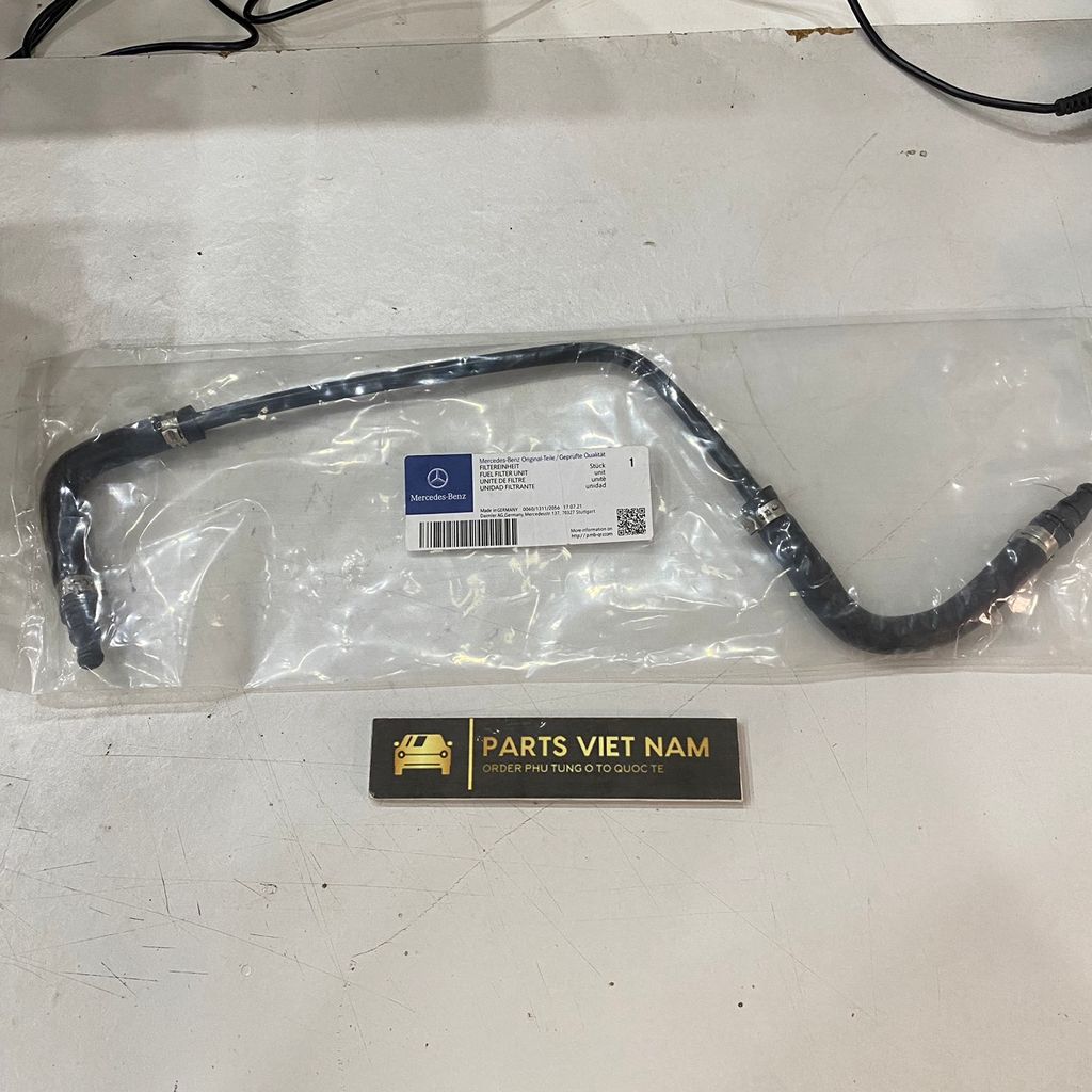 Ống nước bình nước phụ Mercedes C200, C250, C300, W204. M271 đời 2006 ...