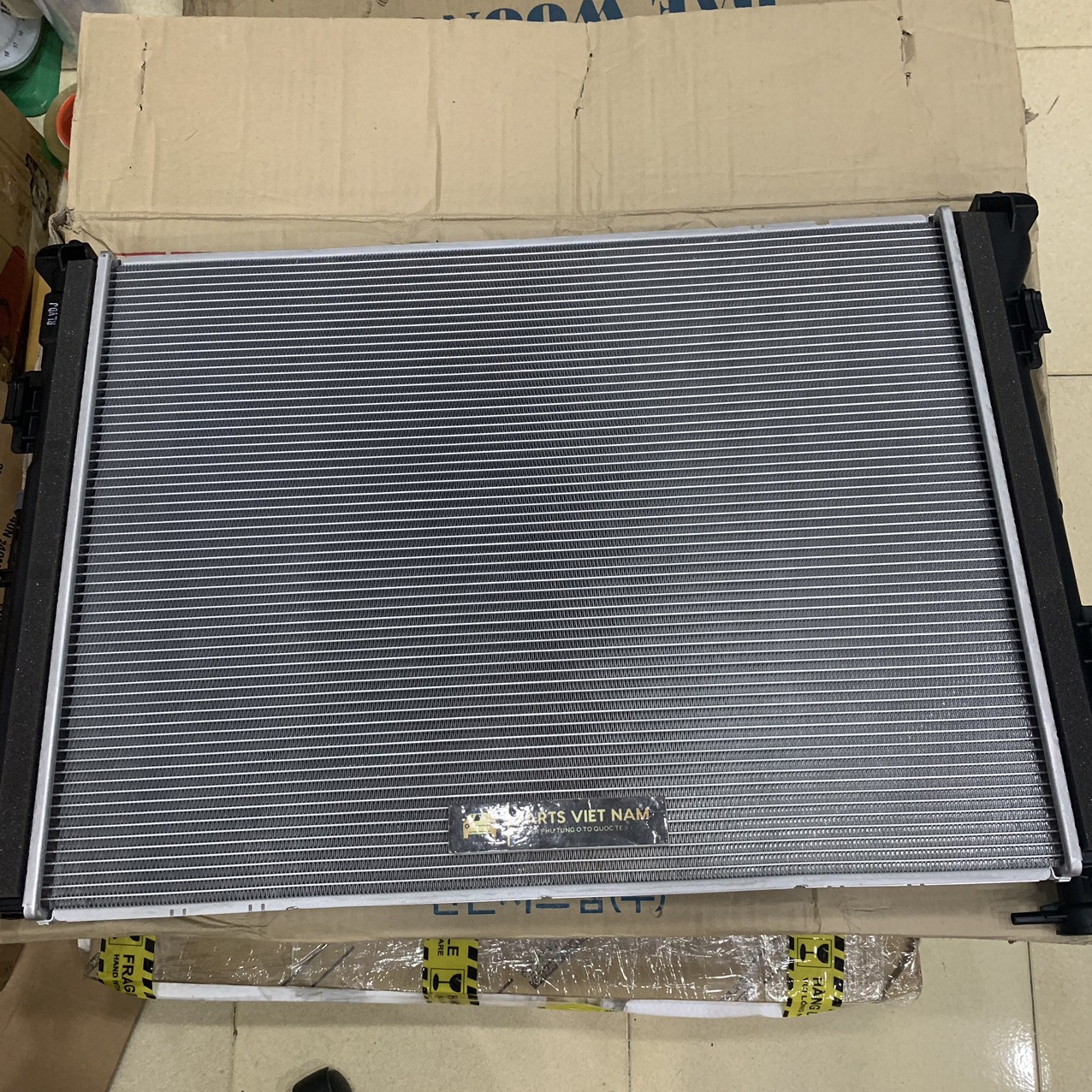 Két nước Hyundai Sonata 2010 - 2015. Hàng HCC HQ. Mã 25310C1100, 25310 ...