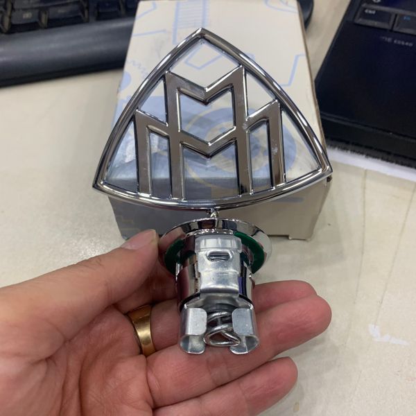 Logo nắp ca bô Mercedes Maybach. Hàng OEM. Mã A2408800088, A-240-880-0 ...