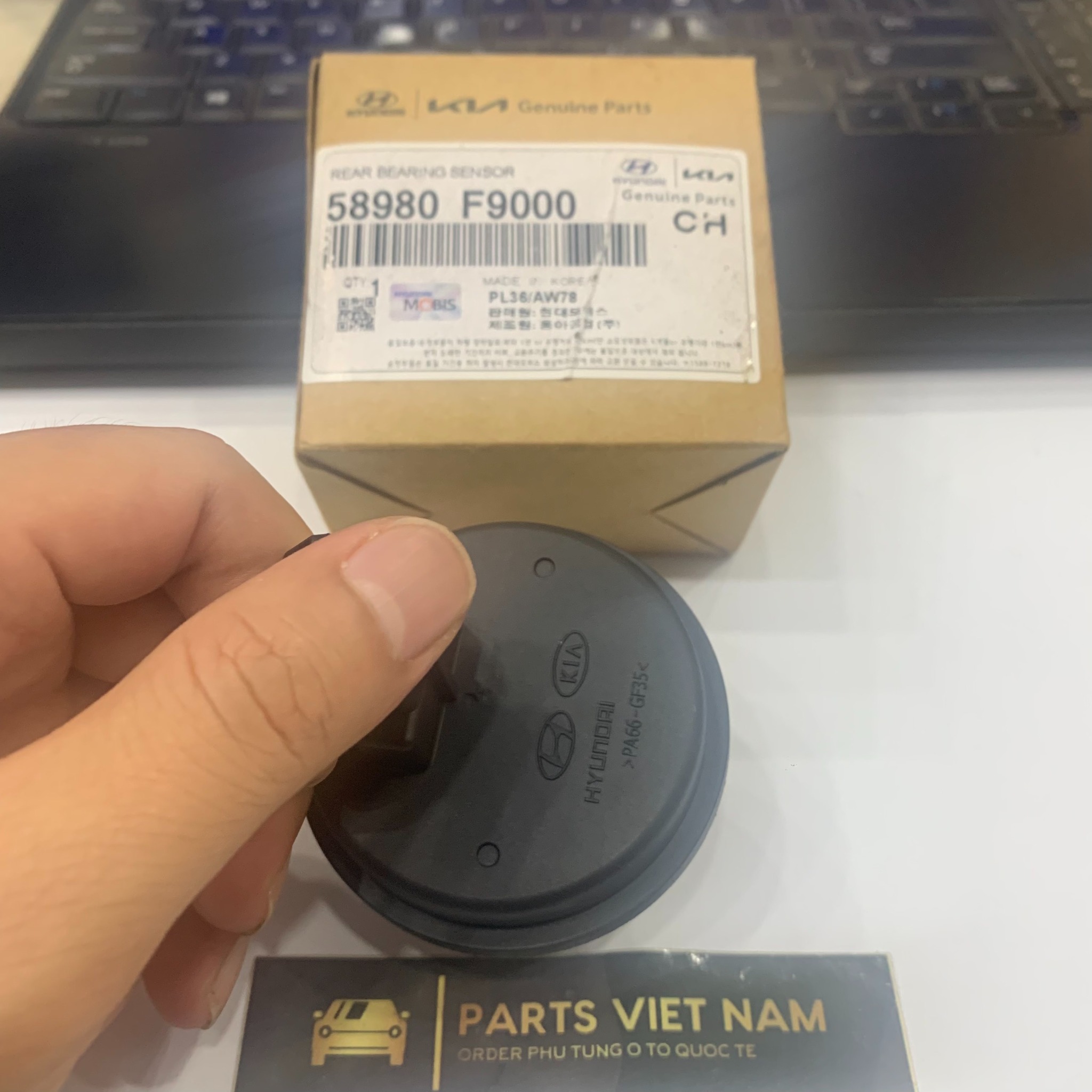Nắp cảm biến ABS bánh sau Hyundai Accent 2017 - 2023. Mã 58980F9000, 5 ...