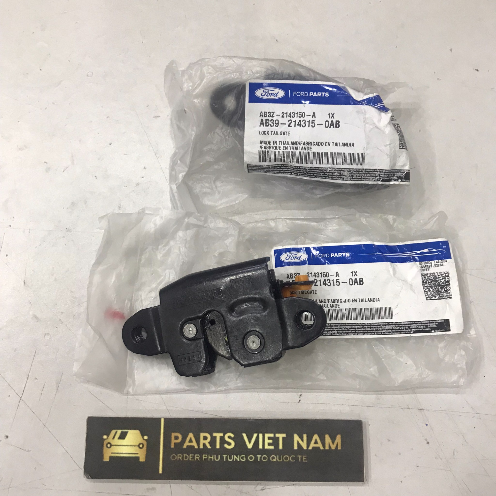 Cơ cấu khóa nắp nắp thùng sau Ford Ranger, Mazda BT50 đời 2014 - 2019 ...