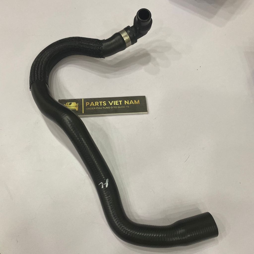 Ống nước vào dàn sưởi Mercedes W212 E200, E250, E300, E350, W204 C350 ...