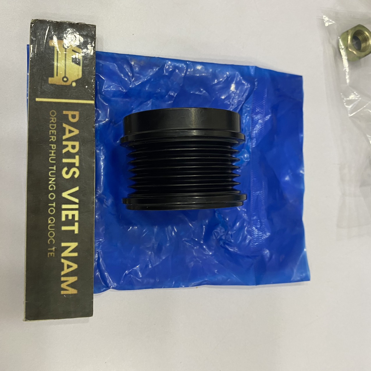 Puly máy phát Mercedes động cơ M274 cho xe W205 C200, C250, C300, C350 ...