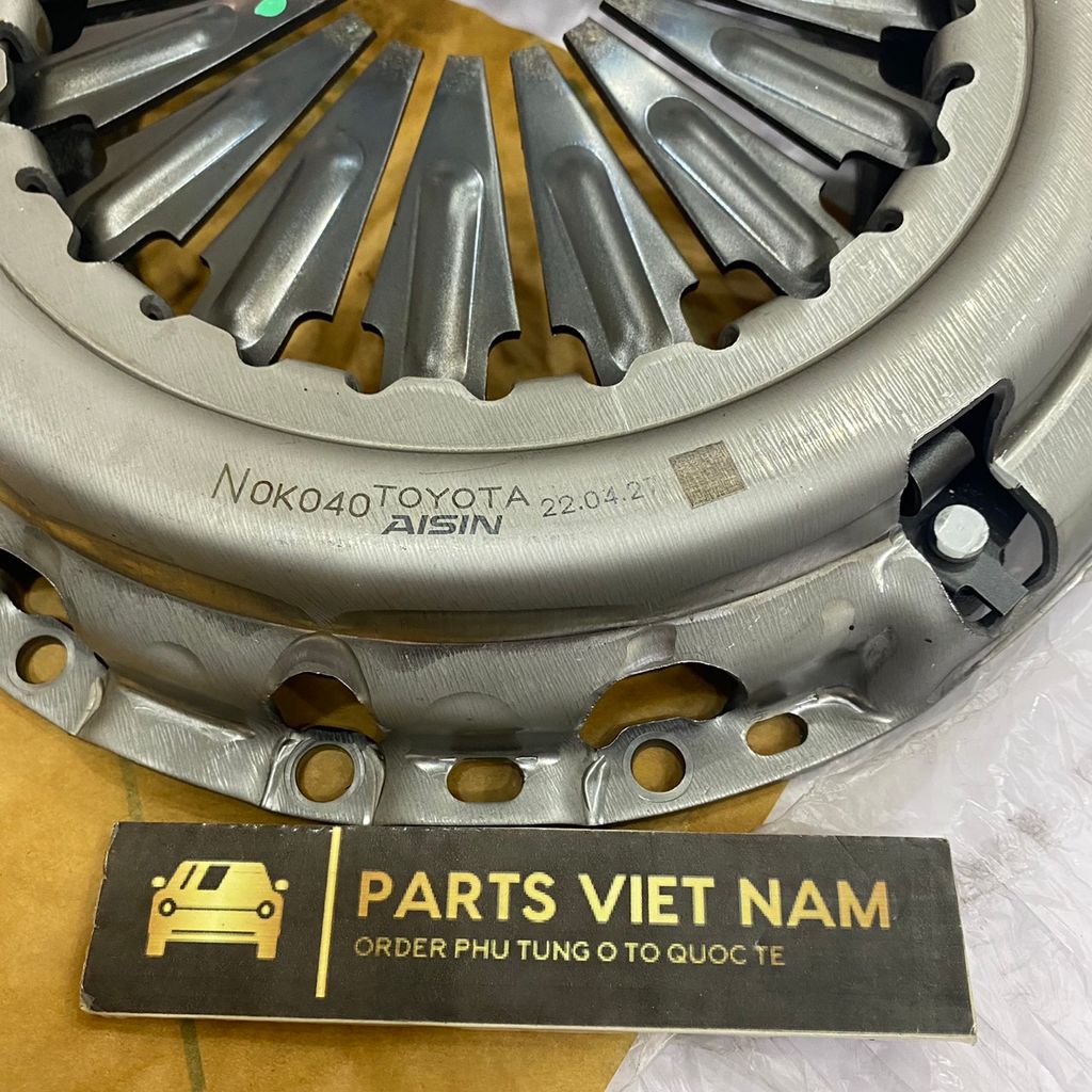 Bàn ép Toyota Fortuner 2KD máy dầu bản 26cm đời 2009 - 2016. Hàng Toyo ...