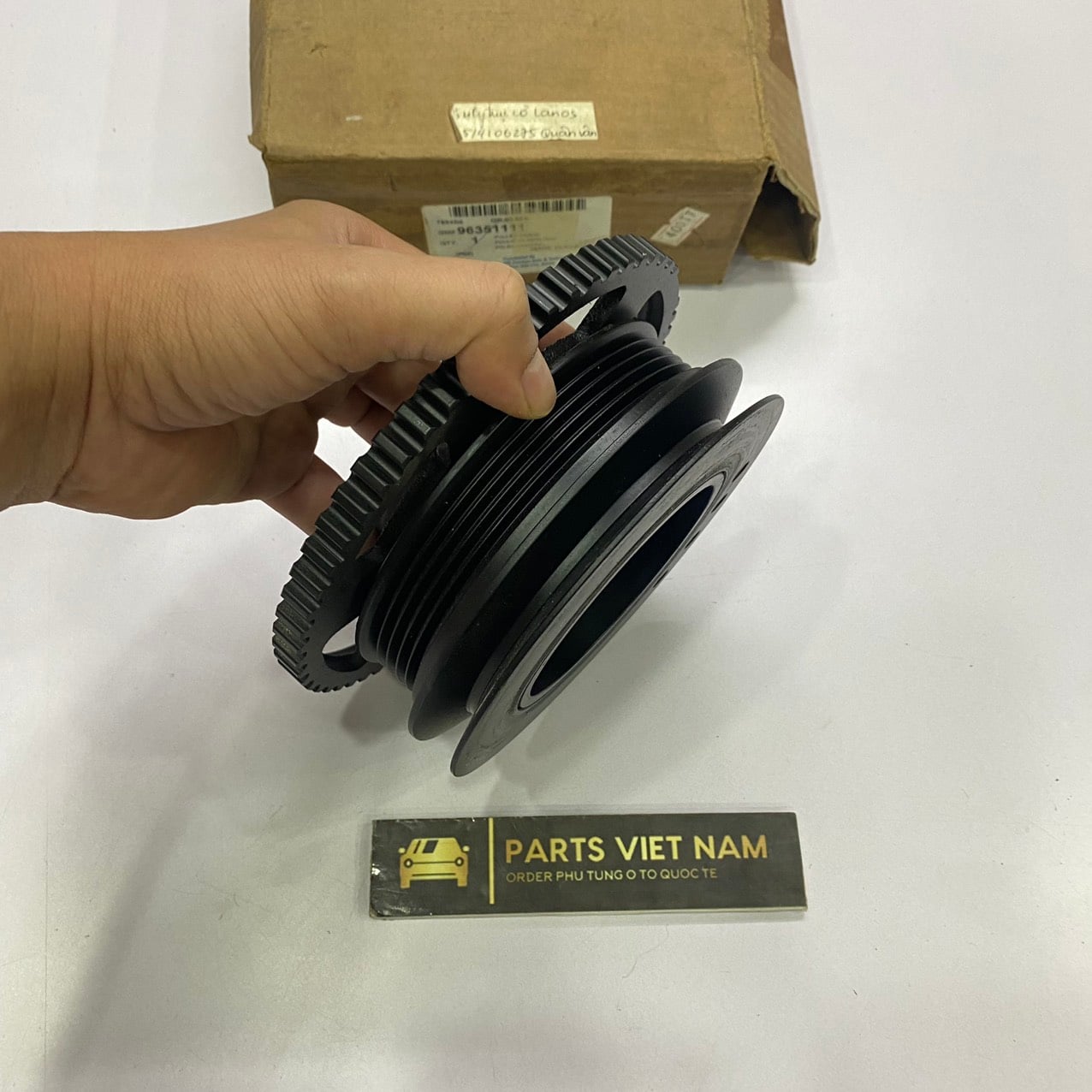 Puly trục cơ Daewoo Lanos đời 2004 - 2008. Hàng Chính Hãng. Mã 9635111 ...