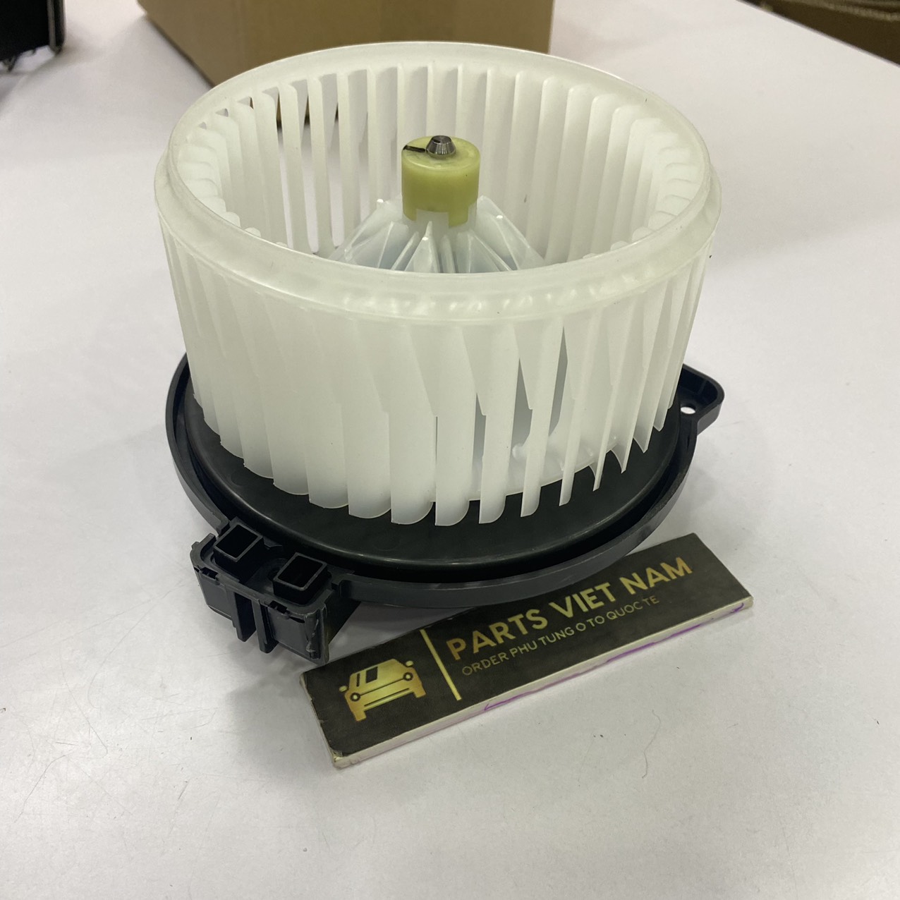 Quạt dàn lạnh sau Toyota Innova, Fortuner 2006 - 2015. Hàng Denso Japa ...