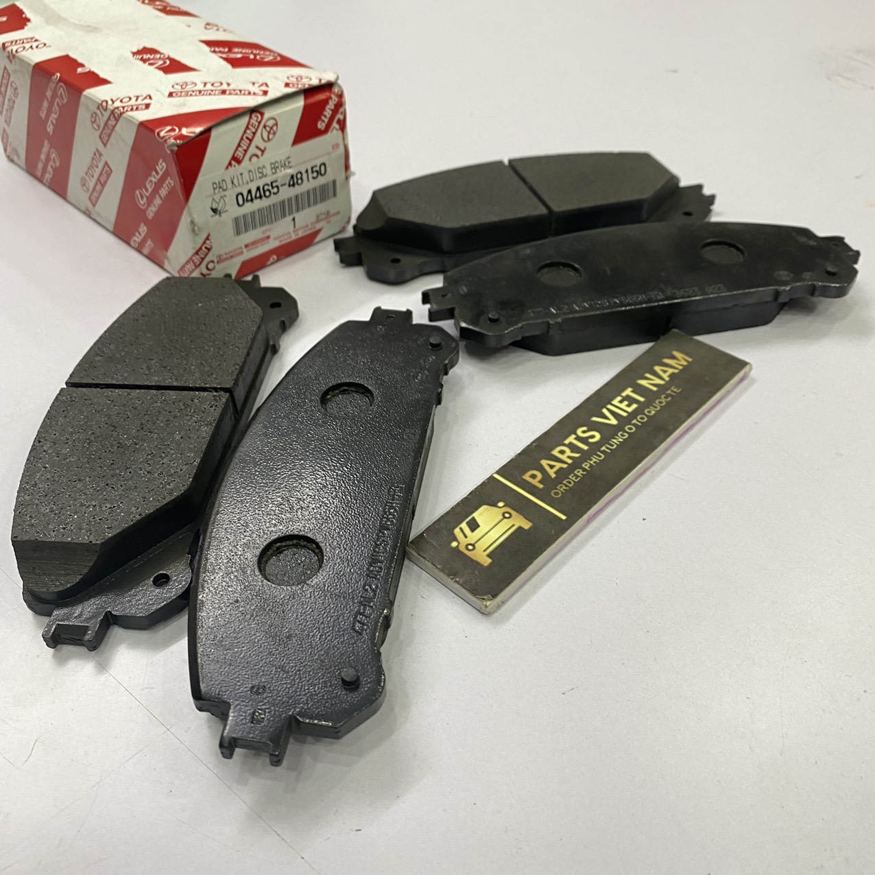 Má phanh trước Toyota Highlander đời 2009 - 2015. Hàng chính hãng. Mã ...