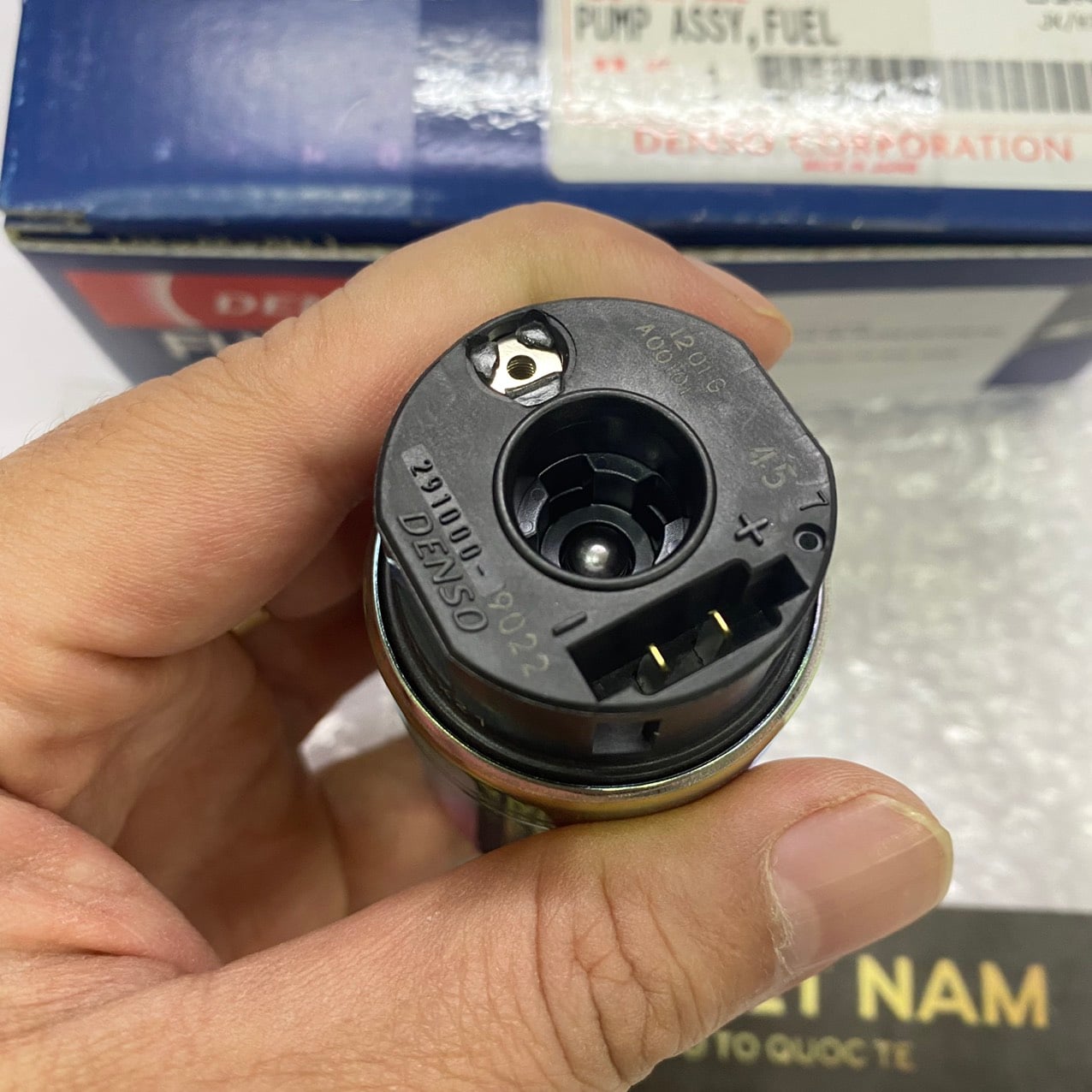 Mô tơ bơm xăng Toyota Vios, Innova, Fortuner, Altis đời 2008 - 2013. H ...