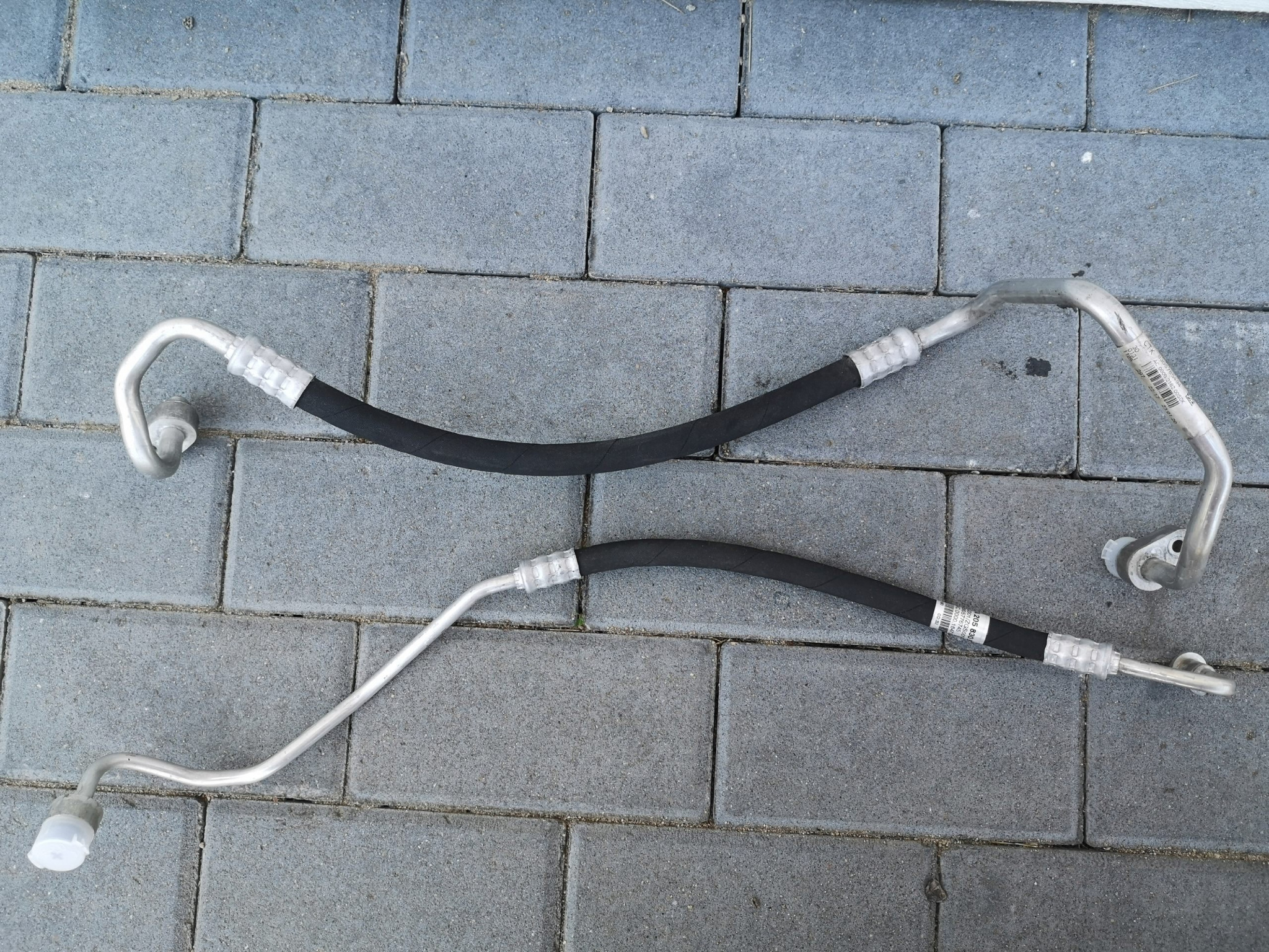 Tuy ô lốc lạnh Mercedes W205 C300 đời 2018 - 2023. Hàng Chính hãng. Mã ...