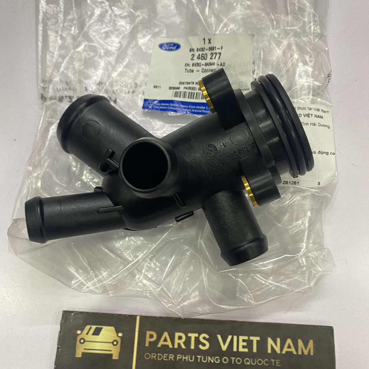 Cút bơm nước, cổ chia nước bơm nước Ford Ranger 2.2 và Mazda BT50 2.2 ...